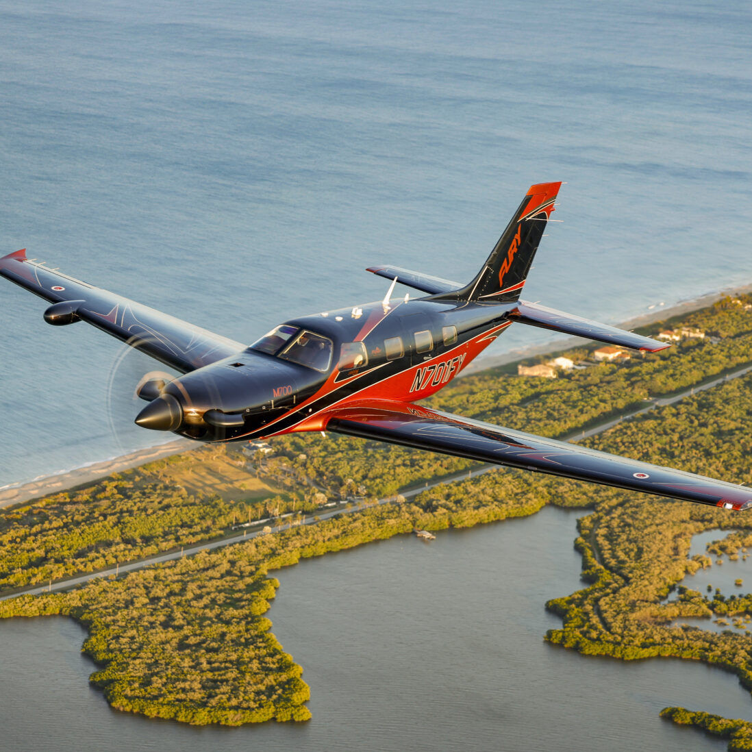 Business-Flugzeug - M700 Fury - Piper Aircraft, Inc. - einmotorig / mit ...