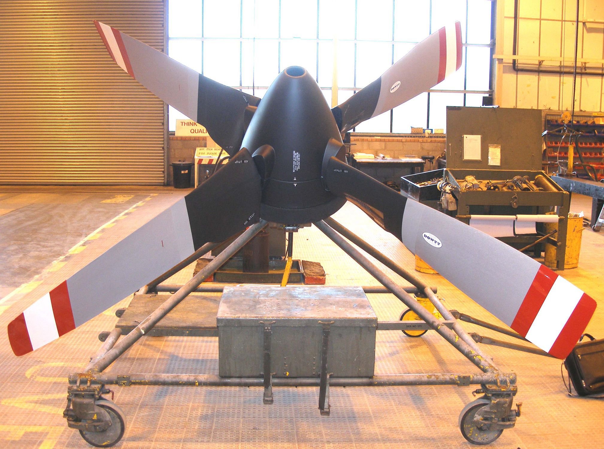 Schutzplane für Hubschrauber - C130H 54H60-91 - AEROTEST LIMITED - für ...