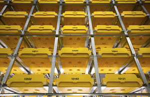 Automatisiertes Lagersystem - ADAPTO BAGSTORE - VANDERLANDE ...