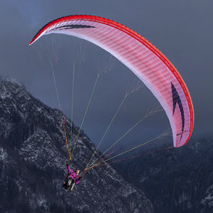 Performance-Gleitschirm - SPHERA RS - Swing Flugsportgeräte GmbH ...