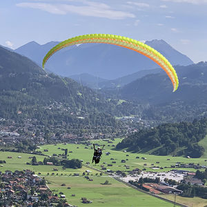 Gleitschirm für Anfänger - ASCENT 4 - UP International GmbH ...