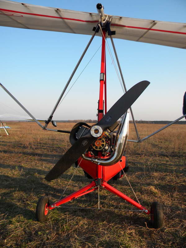 Ultraligero pendular monoplaza - nano-trike ANT - Aeros Ltd. - motor de ...