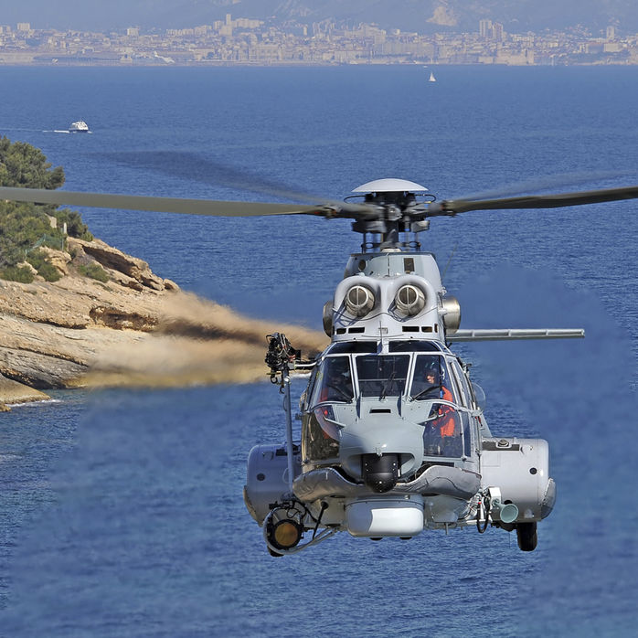 Hélicoptère 11 - 20 Pers. - H215 - Airbus Helicopters - opérations ...