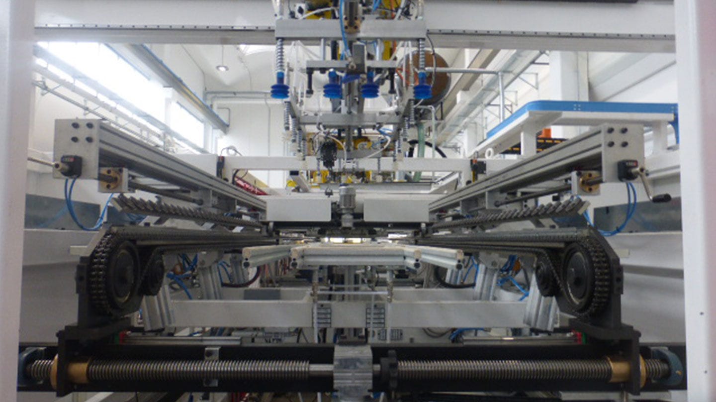 Machine de formage automatique - HEDL - COMI S.p.A. - pour composites ...