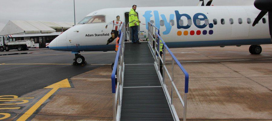 Boarding stairs - LITE - AVIRAMP - mobile / towed / for aircraft