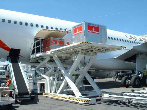 Scissor high loader - LAM 7000 DP/9 - CIMC AIR MARREL SAS - freight ...