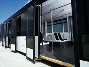 Airport apron bus - COBUS 2700S - COBUS INDUSTRIES GMBH - 77 Pers ...