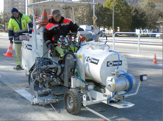 Self-propelled paint striping machine - H16-3 - HOFMANN GMBH - for ...