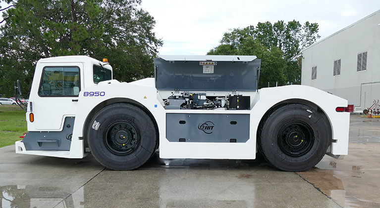 Towing tractor - B950 - JBT AEROTECH - for aircraft / electric / with ...