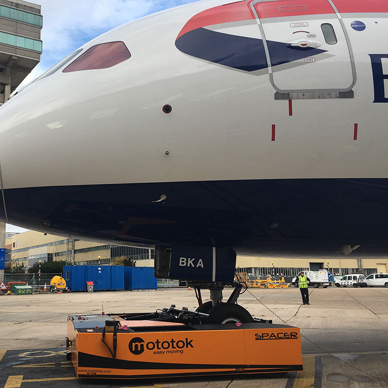 Towing tug - SPACER 200 - MOTOTOK INTERNATIONAL GMBH - for aircraft ...