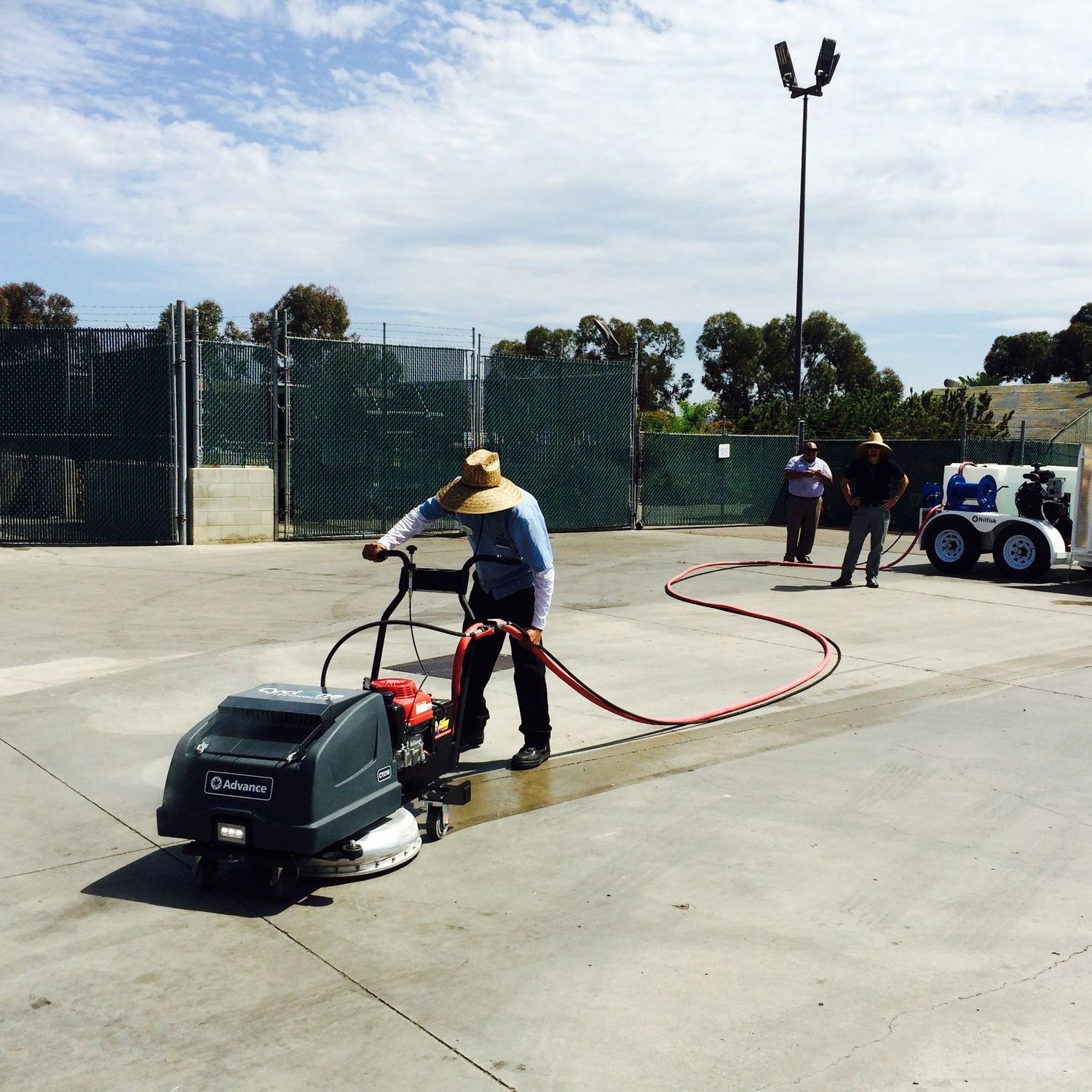 Airport runway cleaning machine - CY210™ - CYCLONE TECHNOLOGY - walk ...