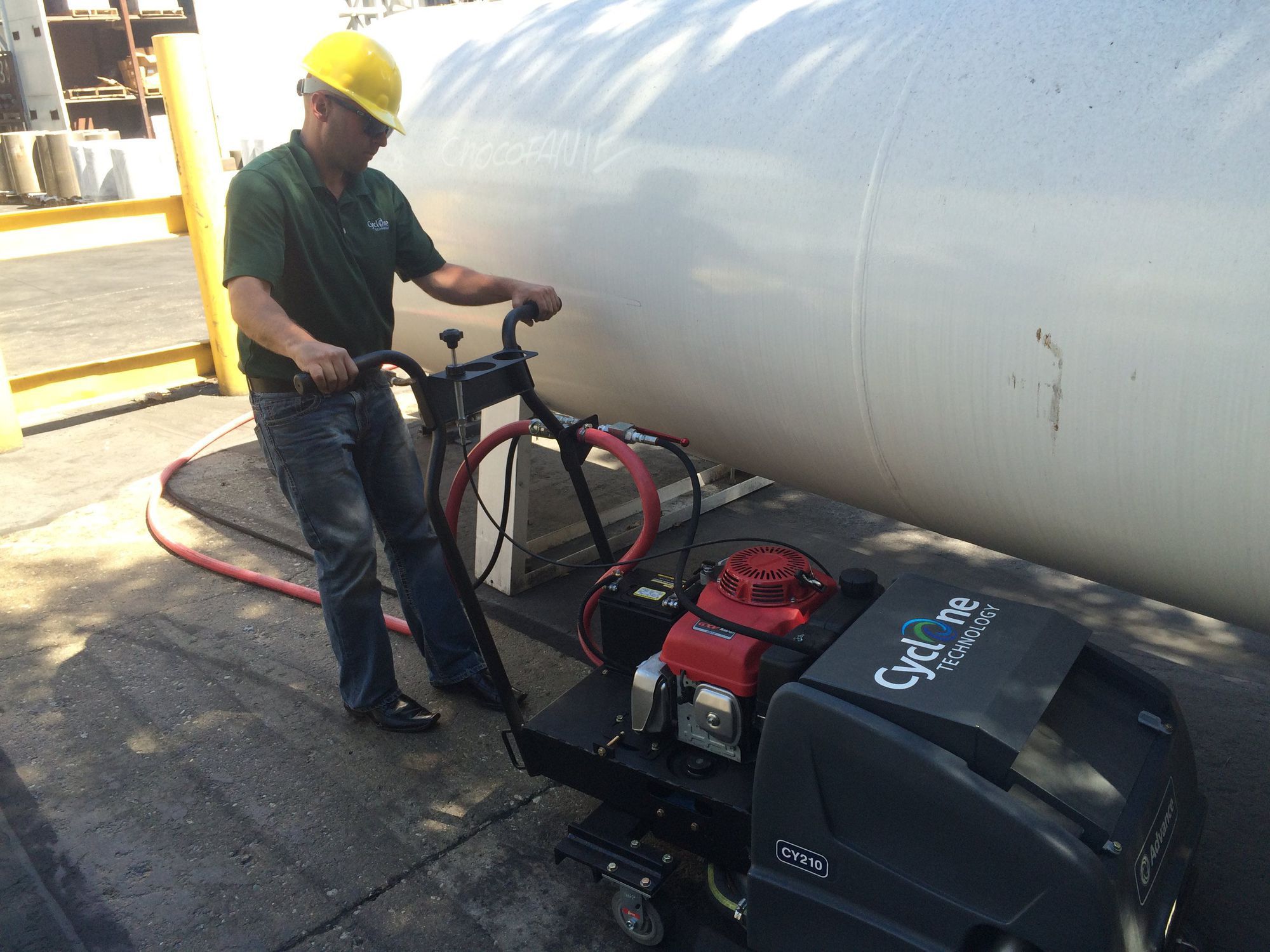 Walk-behind cleaning machine - CY210™ - CYCLONE TECHNOLOGY - for ...