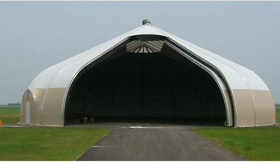 Sliding hangar door - large - SPRUNG STRUCTURES LTD.