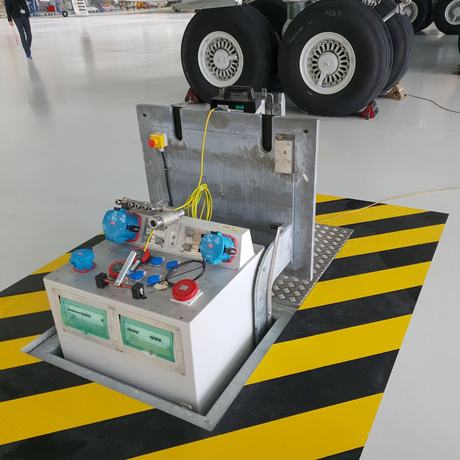 Airport hatch pit - Flex - TDA LEFEBURE