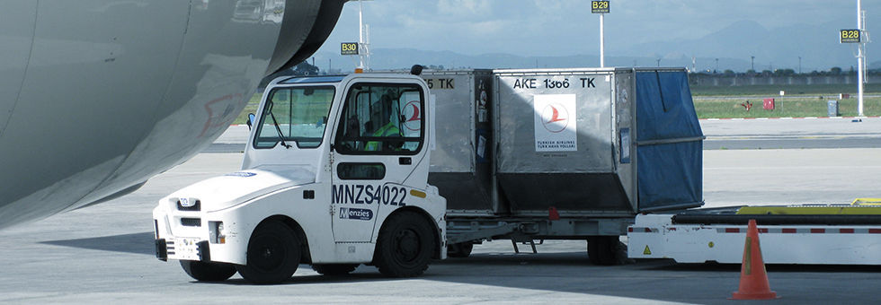 Tow tractor - JST-SERIES - TLD - with towbar / for airport