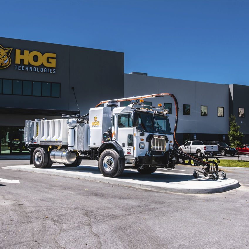 Airport runway cleaning machine - SH7500 - WATERBLASTING TECHNOLOGIES ...