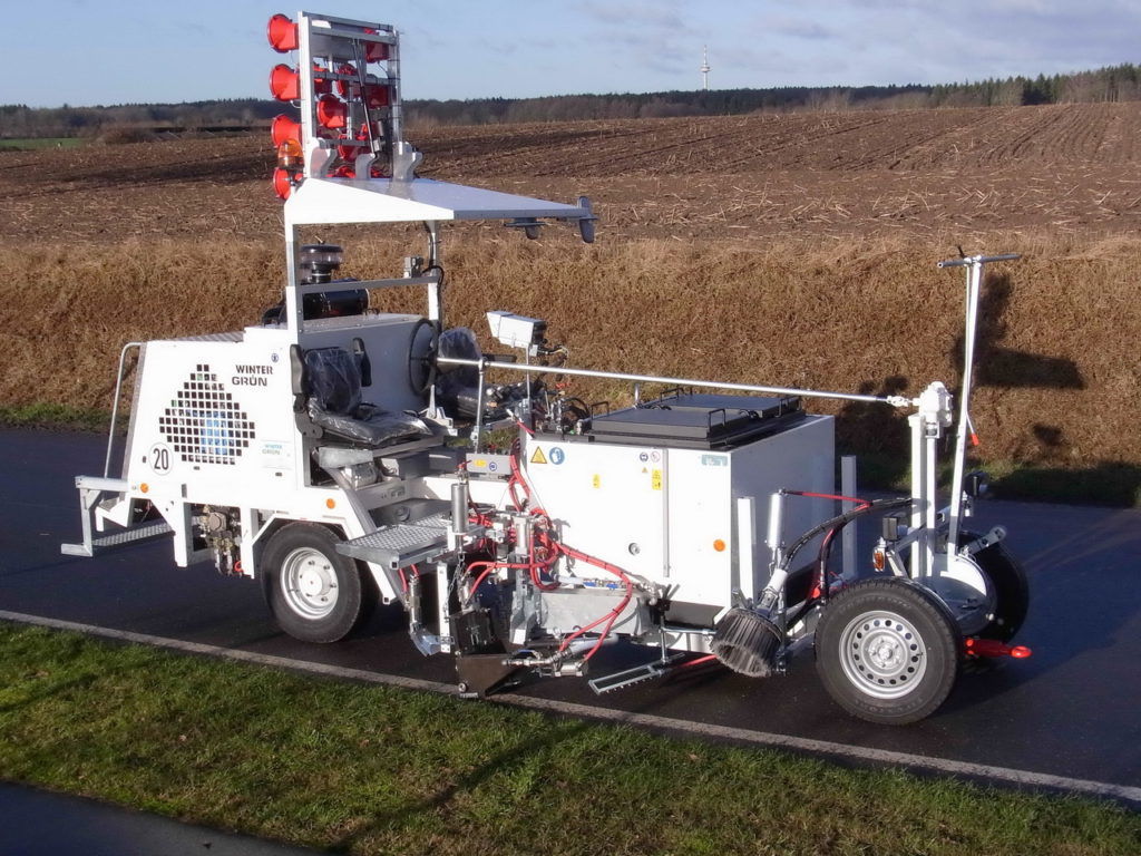 Self-propelled paint striping machine - WT 1000 - Winter Markiertechnik ...