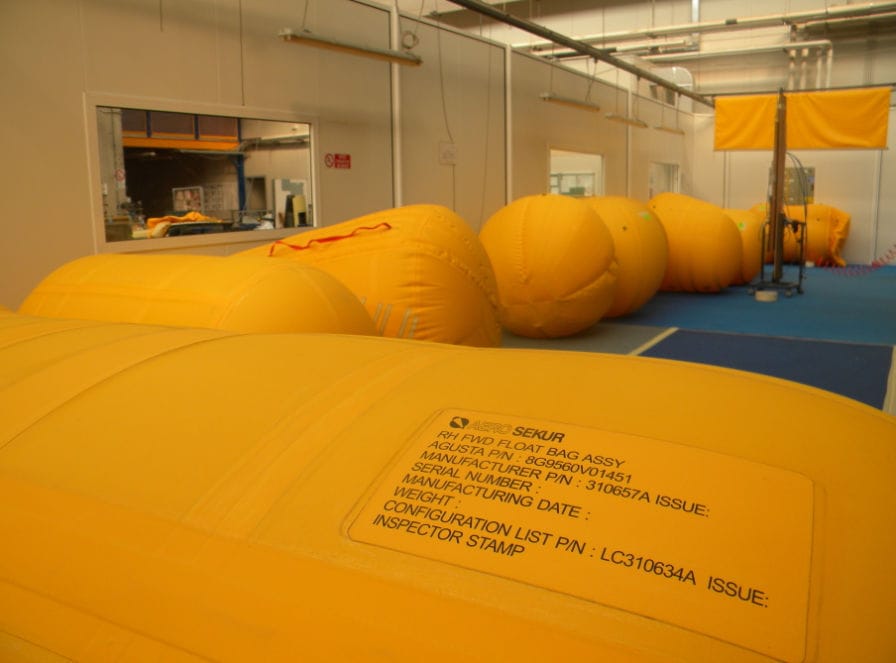 Helicopter flotation system - EFS - AERO SEKUR S.P.A.