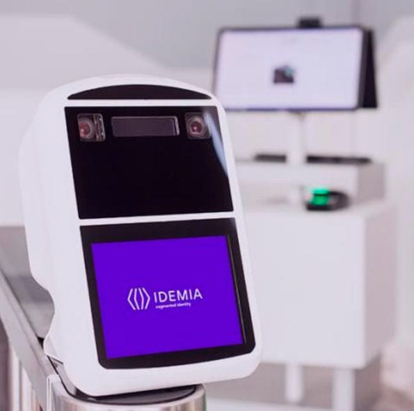 Automated airport border gate - OneLook™ Gen2 - IDEMIA - with facial ...