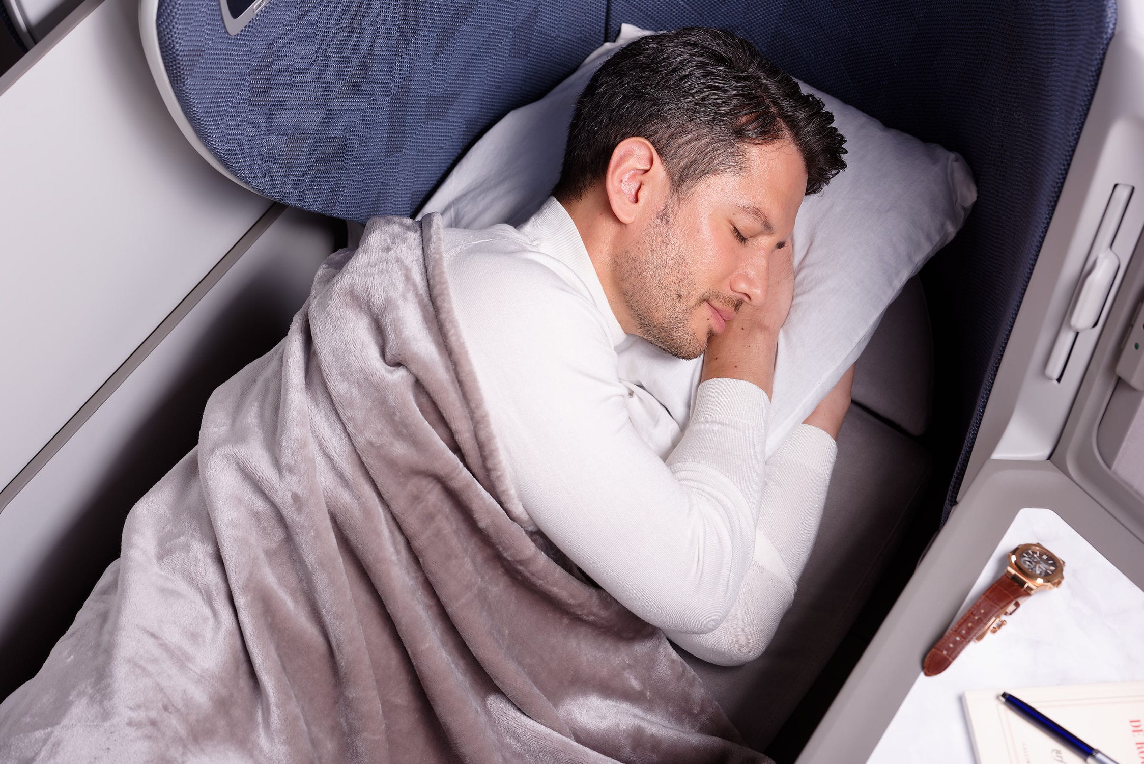 Aircraft cabin seat - SYMPHONY® - STELIA AEROSPACE - for business ...