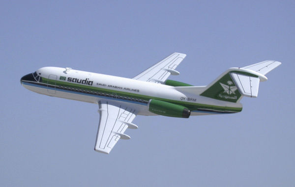 Airplane model - Fokker 28 - Bader models