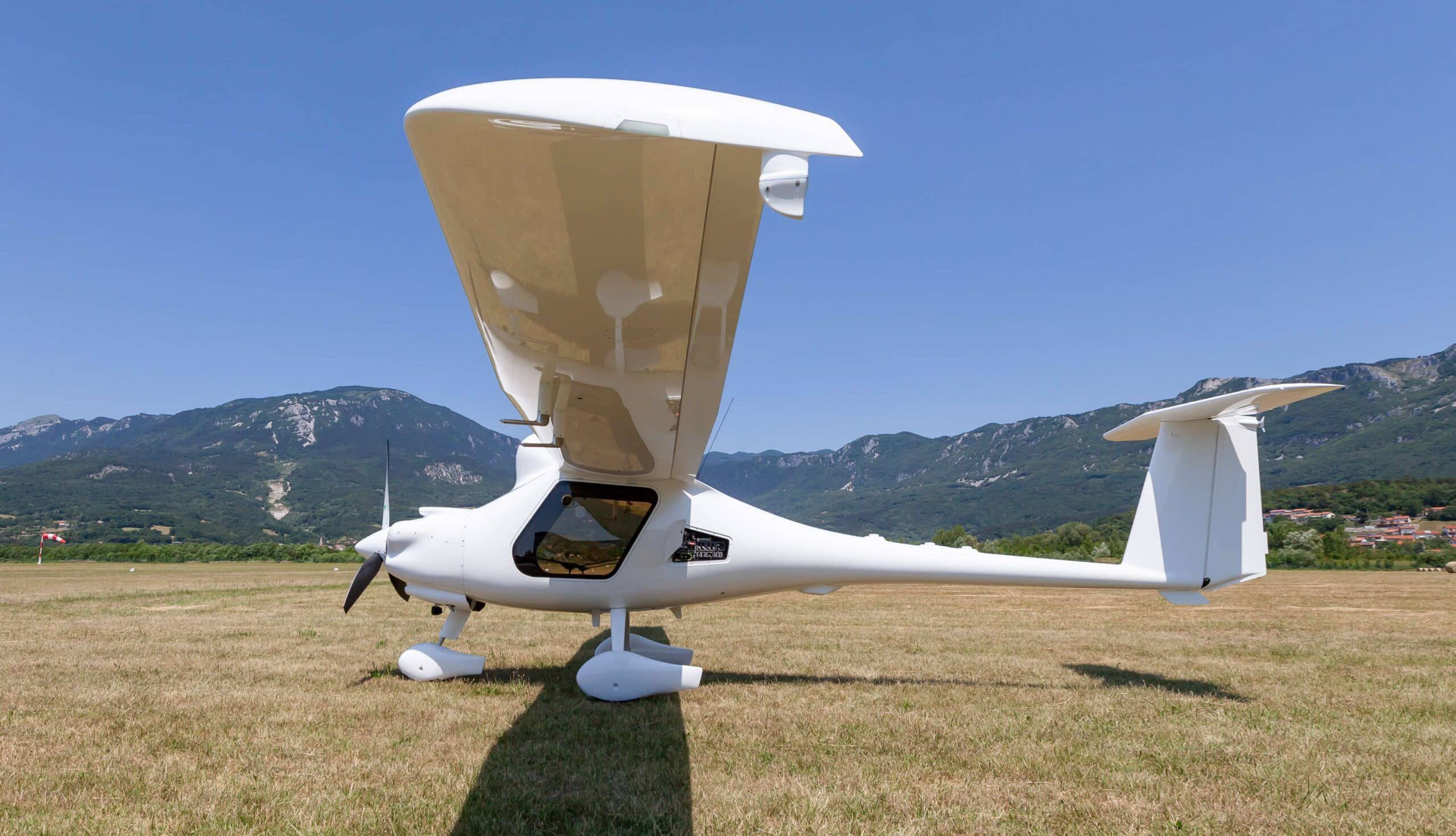 Recreational UAV - SURVEYOR - Pipistrel d.o.o - surveillance / fixed ...