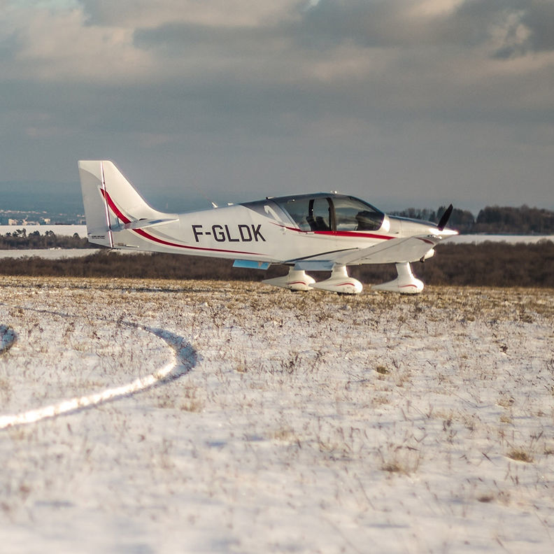 Instructional aircraft - DR401 - 120A - Robin New Aircraft - single ...