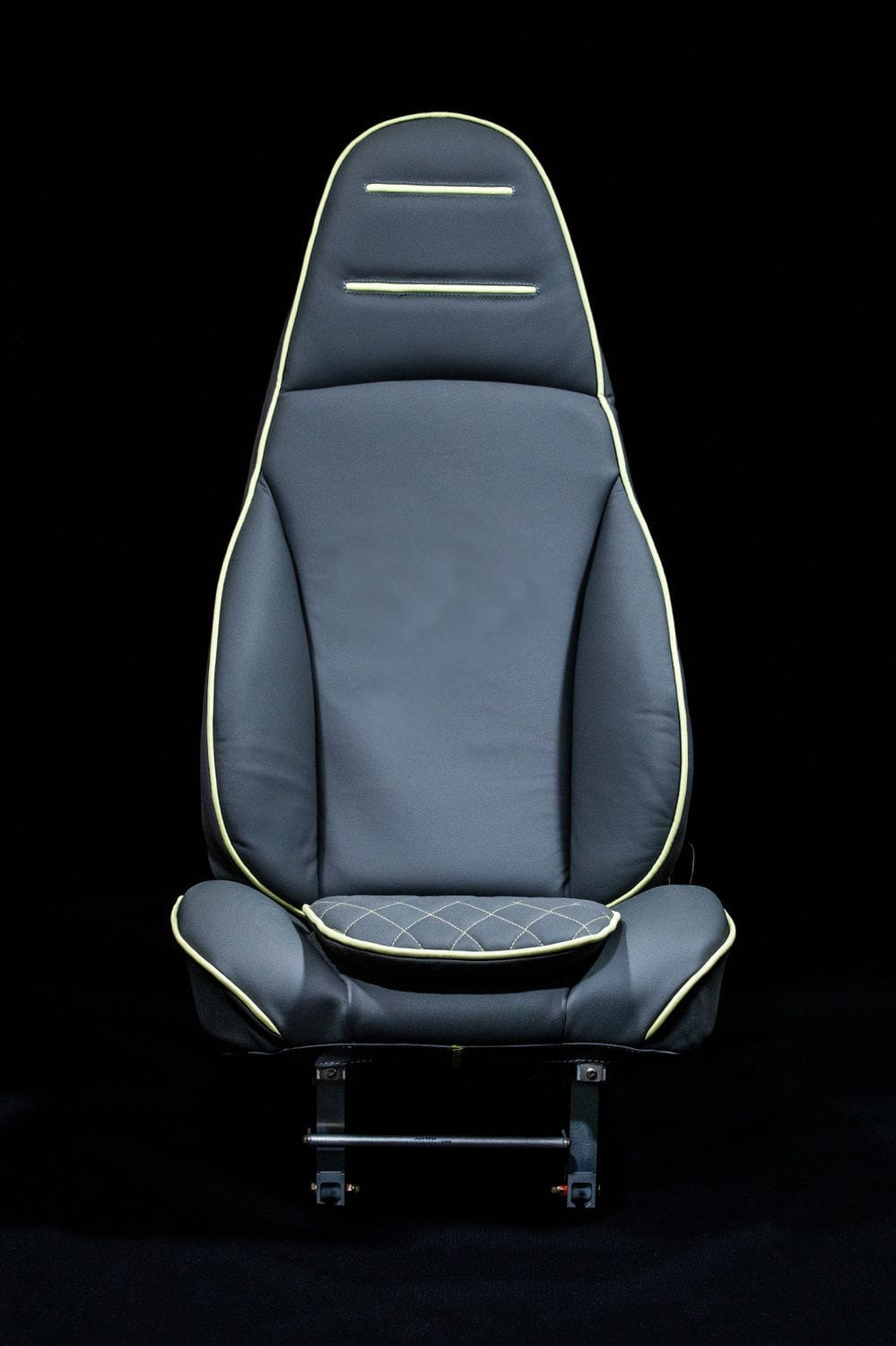 Aircraft cabin headrest cover - KIARA & Co Srl