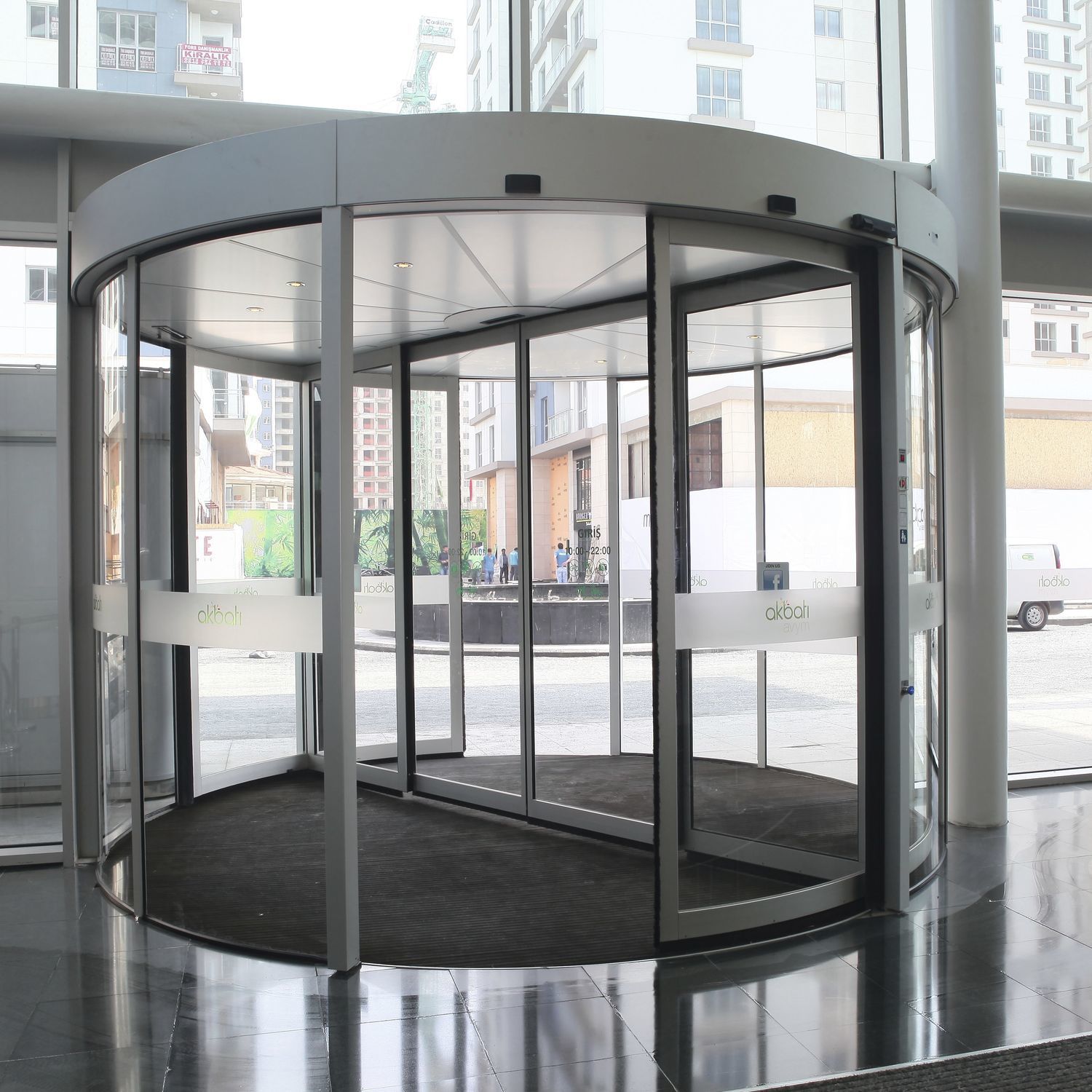 Automatic revolving door - KTC 2 - dormakaba - for airport