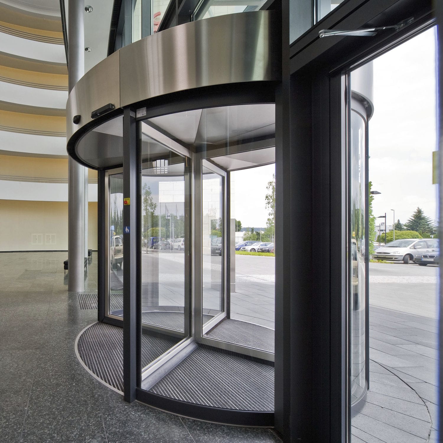 Automatic revolving door - KTC 3 - dormakaba - for airport
