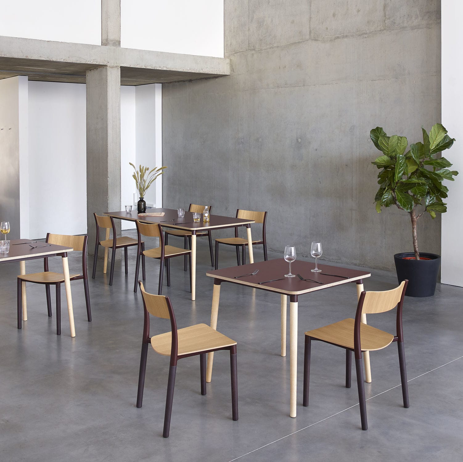 Airport table - FOLK - Allermuir - plastic / laminate / plywood