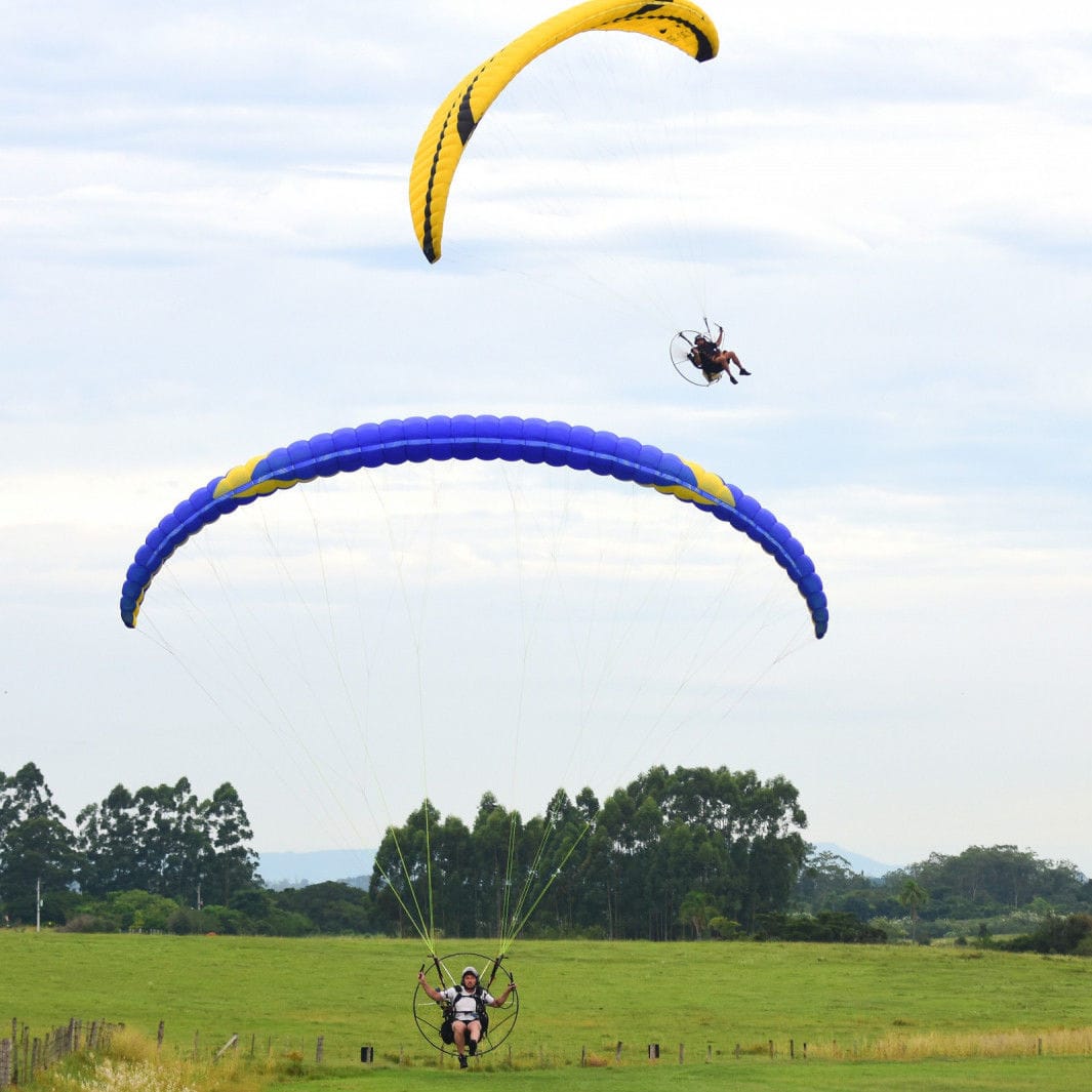Performance paramotor wing - Flexus 2 - SOL PARAGLIDERS - beginner ...