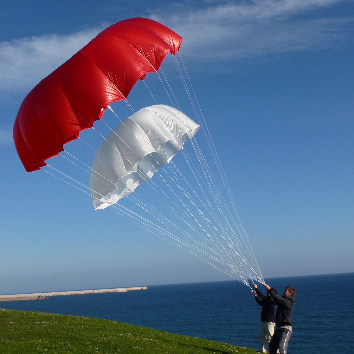 Basejump parachute - windsos ultralite - WINDTECH - performance ...