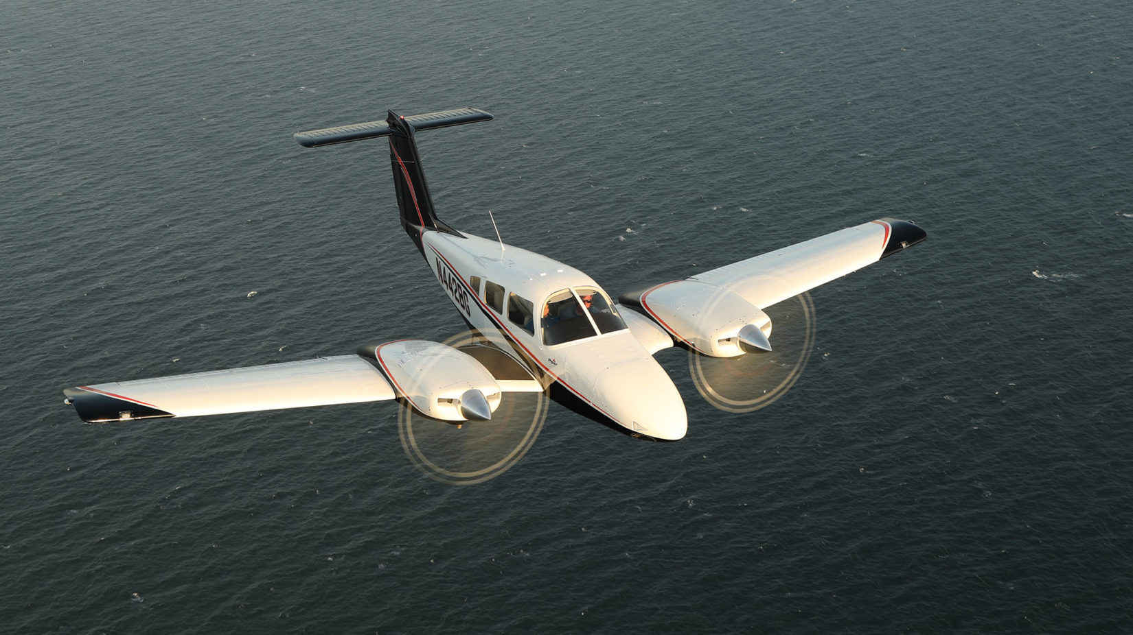 4-seater private plane - SEMINOLE - Piper Aircraft, Inc. - twin-engine ...
