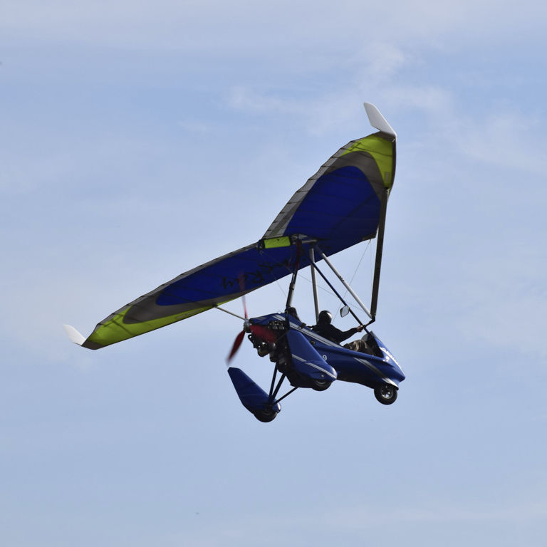 Expert ultralight trike wing - S T I N G R A Y - Aeros Ltd. - two place
