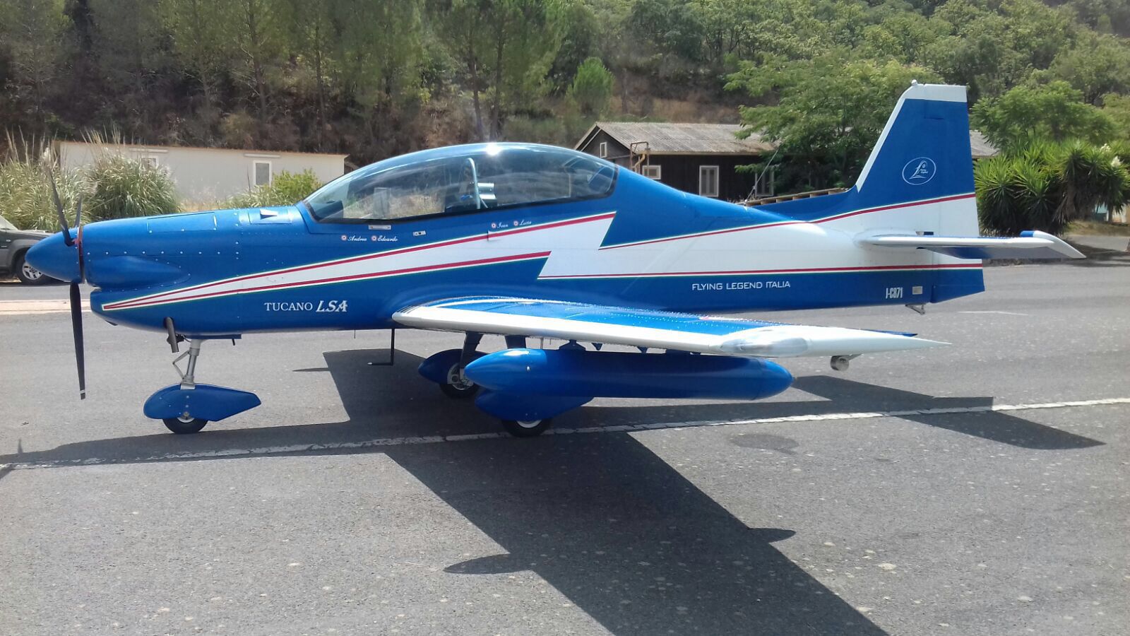 Instructional aircraft - TUCANO LSA - Flying Legend - single-engine / 4 ...