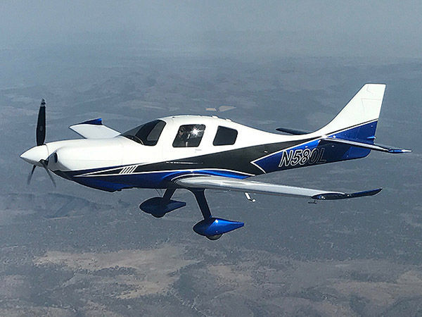4-seater private plane - MAKO - Lancair International - single-engine ...