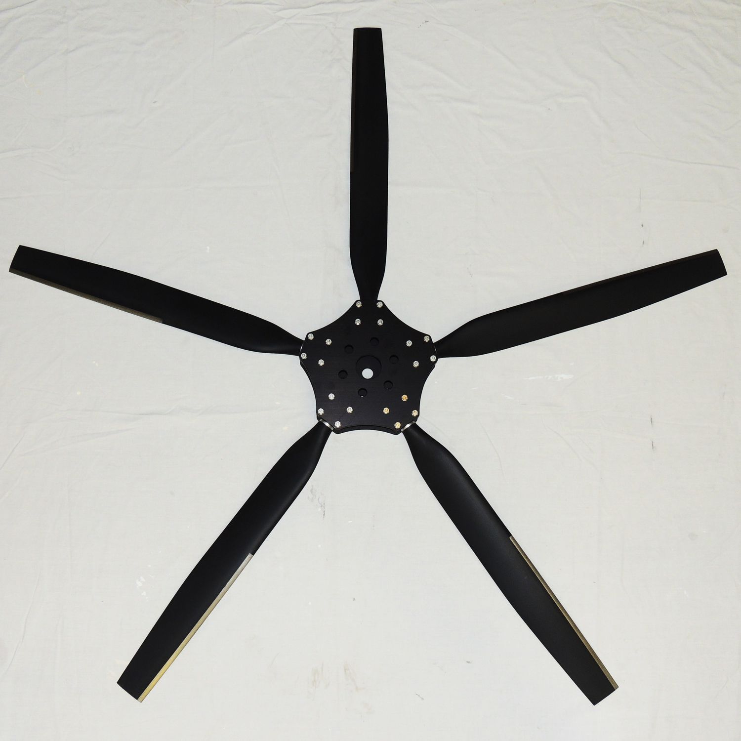 Tractor aircraft propeller - c05OSH - Warp Drive, Inc - pusher ...