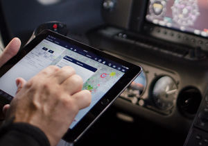 Piloting software - AvPlan EFB - for aeronautics / iPhone®