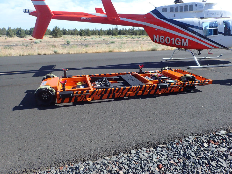 Towing tug - TYPHOON - Tiger Tugs - for helicopter / electric / towbarless