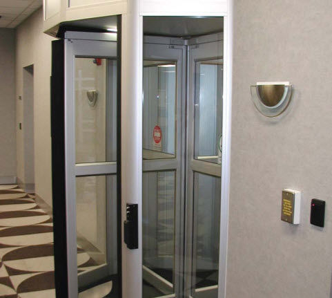 Security revolving door - ControlFlow® - Horton Automatics - automatic ...