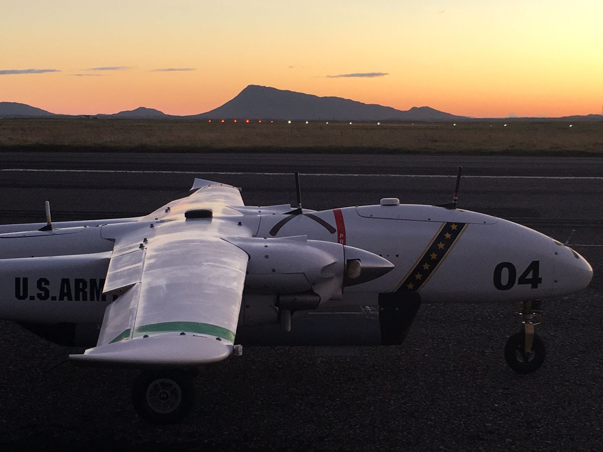 Professional UAV - Outlaw SeaHunter - Griffon Aerospace - inspection ...