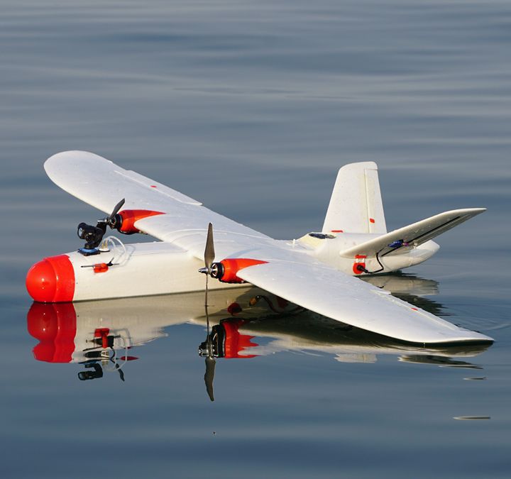 Professional UAV - Aeromapper Talon Amphibious - Aeromao Inc. - mapping ...