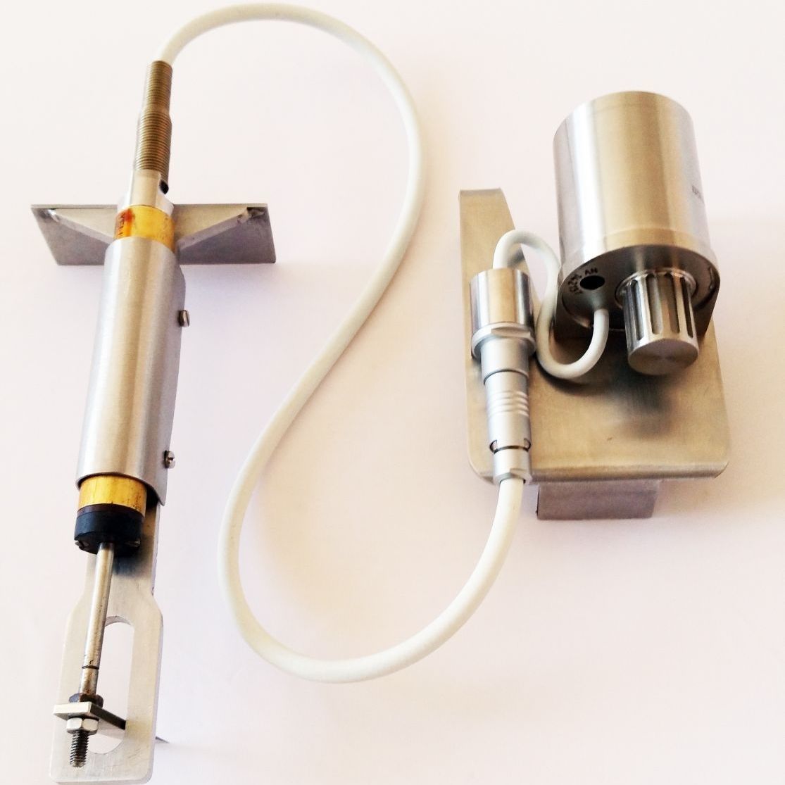 Temperature measuring instrument - CeriDry - TMI-ORION & TMI-USA - flow ...