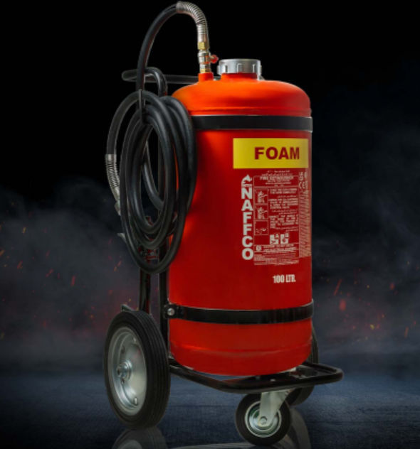 Foam fire extinguisher - NTFC series - NAFFCO - for aircraft / wheel ...