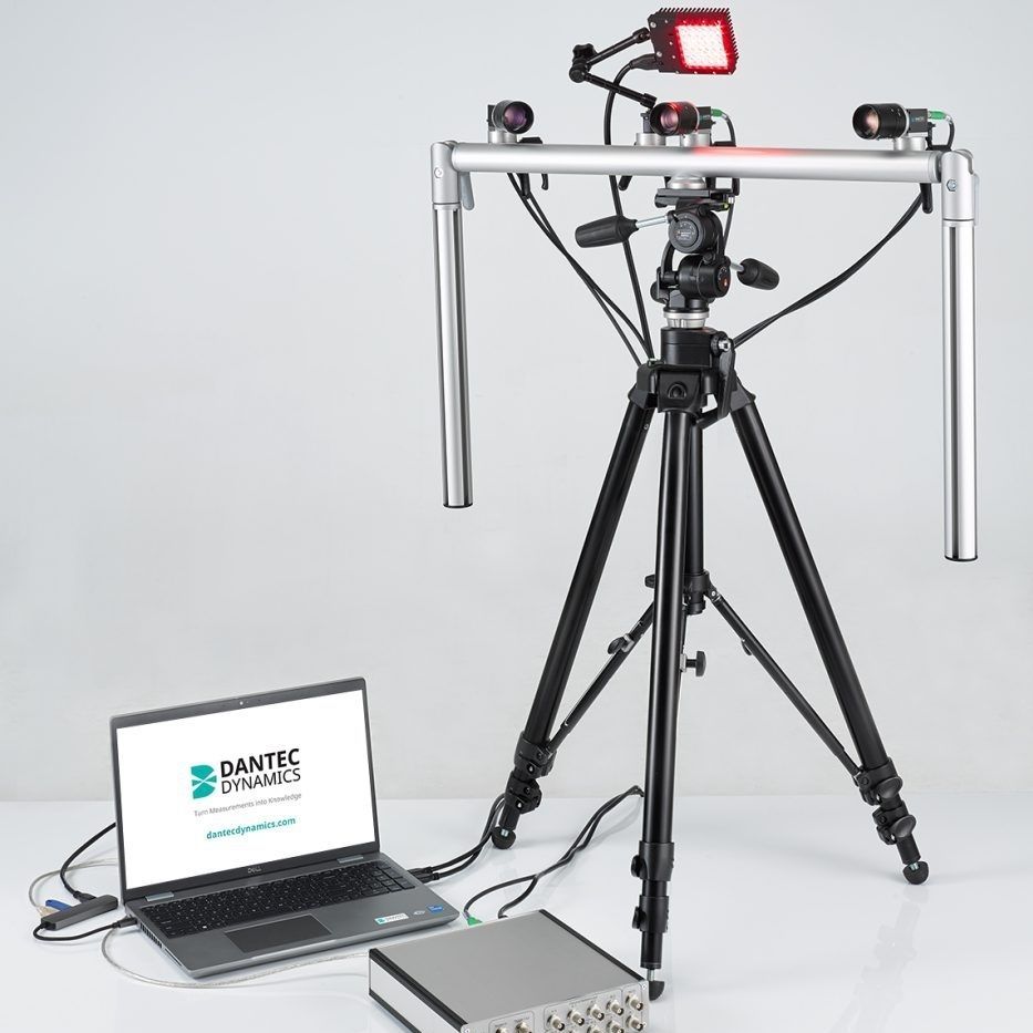 Digital correlator with CMOS camera - FlexDIC - Dantec Dynamics - 3D correlation