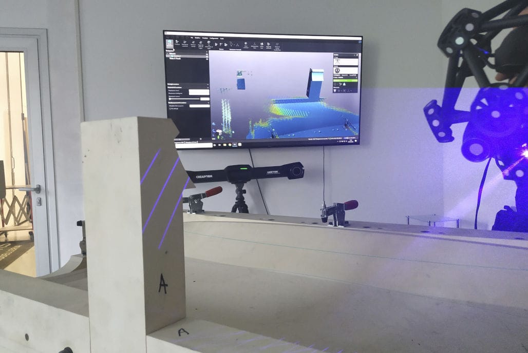 Control software - VXtrack - Creaform - measurement / manufacturing ...