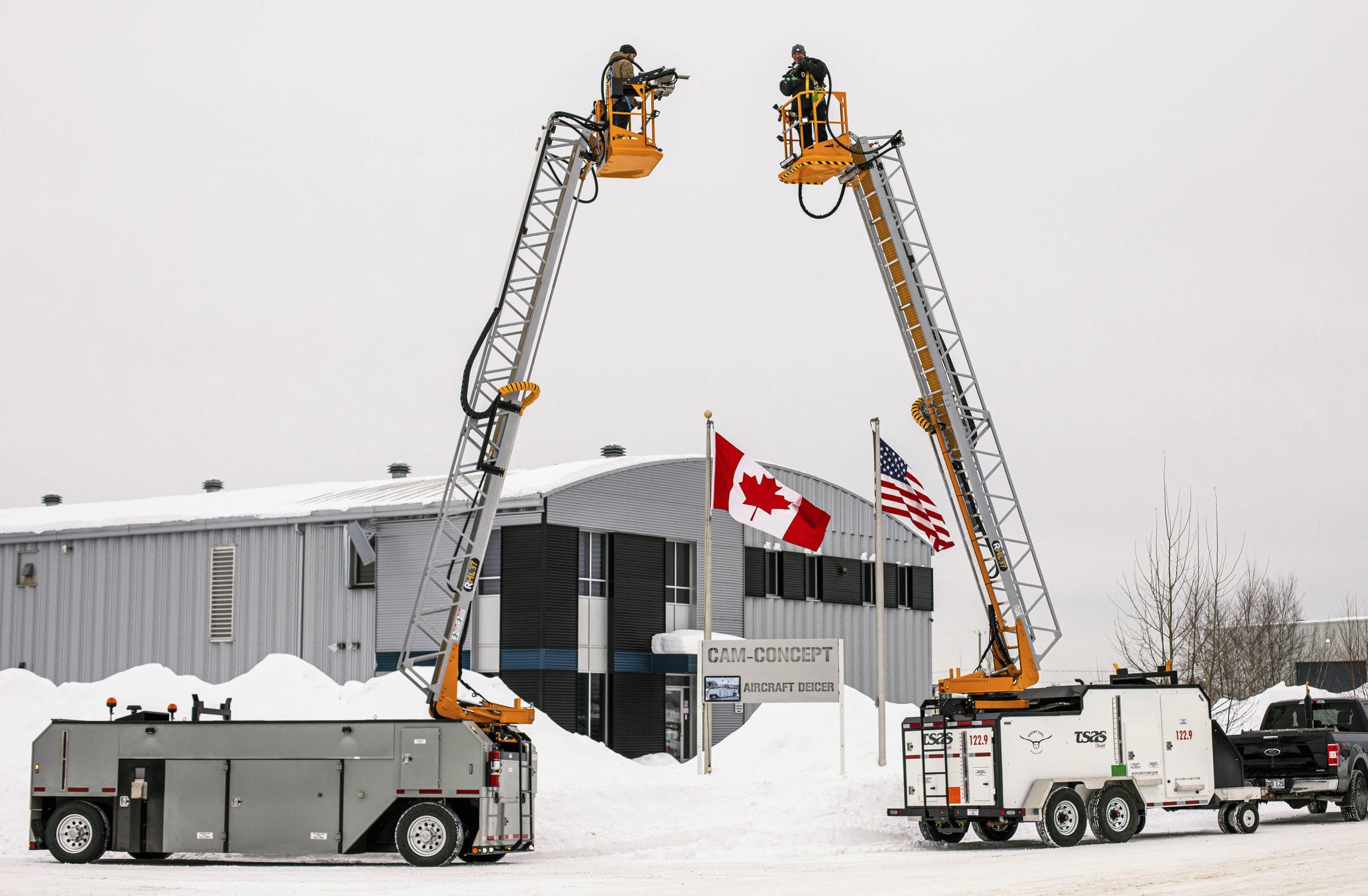 Aircraft deicing trailer - SO-207-TW - Snowy Owl Aircraft deicers - Cam ...