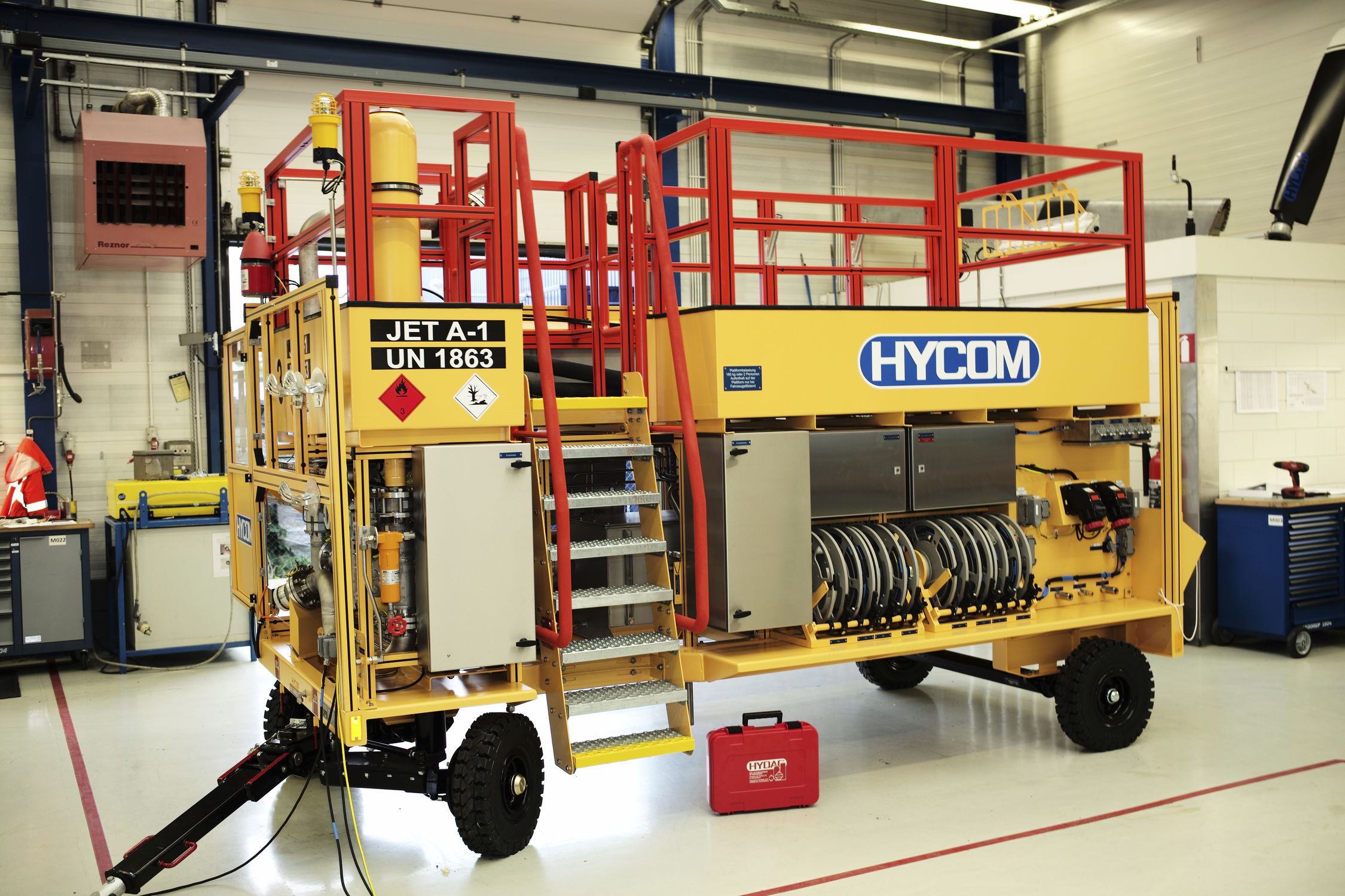 Pressure testing machine - Hycom B.V. - flow / performance / temperature