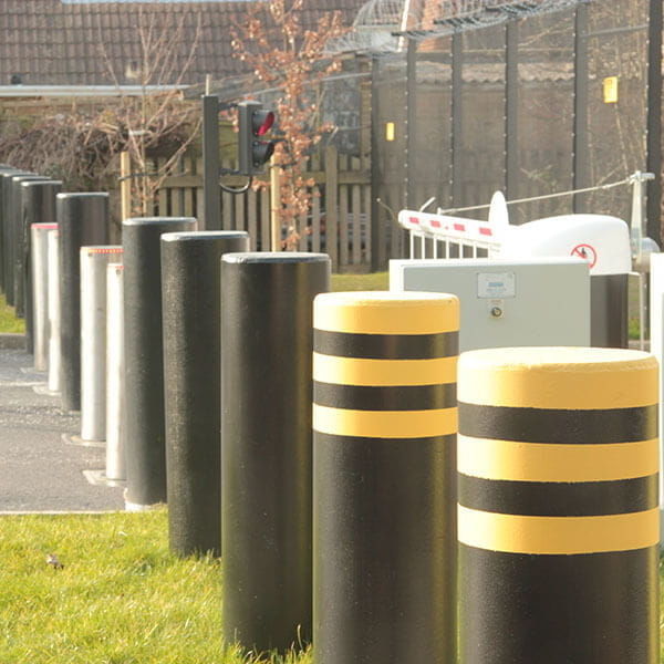 Fixed bollard - PAS 68 - Jacksons Fencing - for airport / automatic